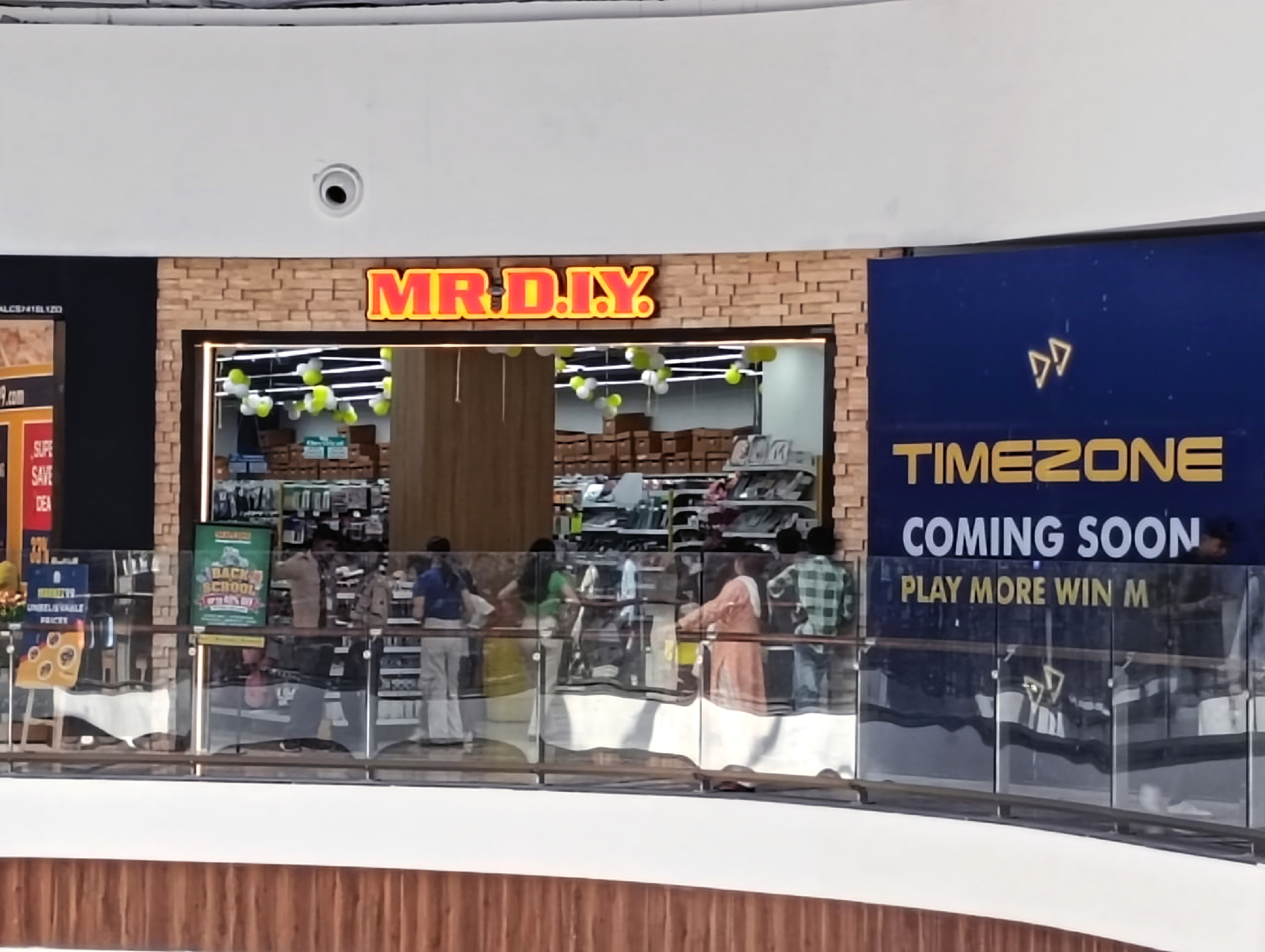 Dua Lima Retail Private Limited | MR.DIY India